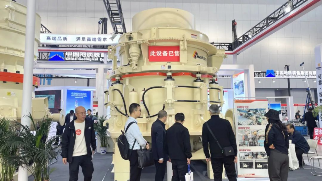 First Presentation! NMS’s MC800 Multi-Cylinder Hydraulic Cone Crusher ...
